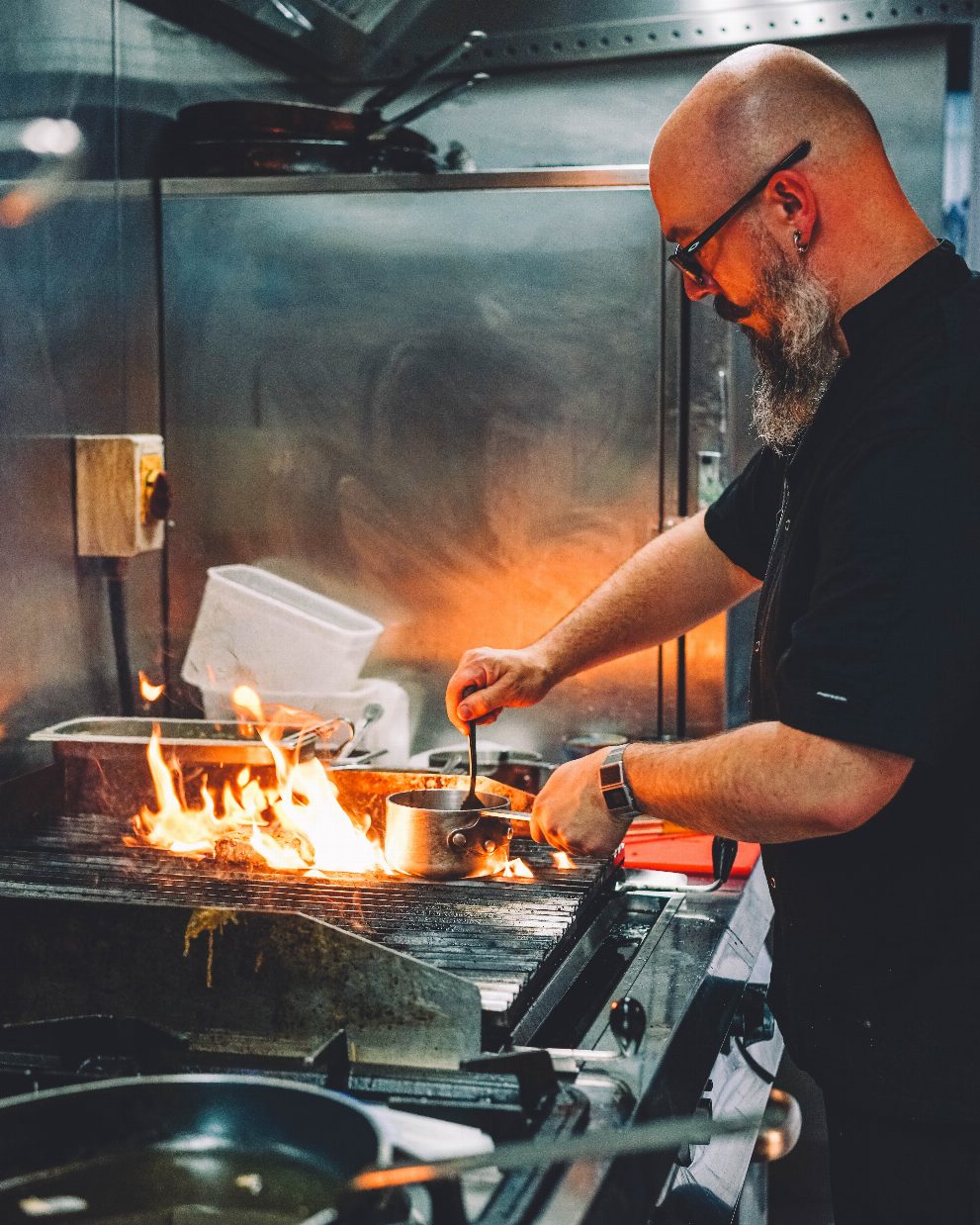 The best gin bar in Mumbles, Gin & Juice