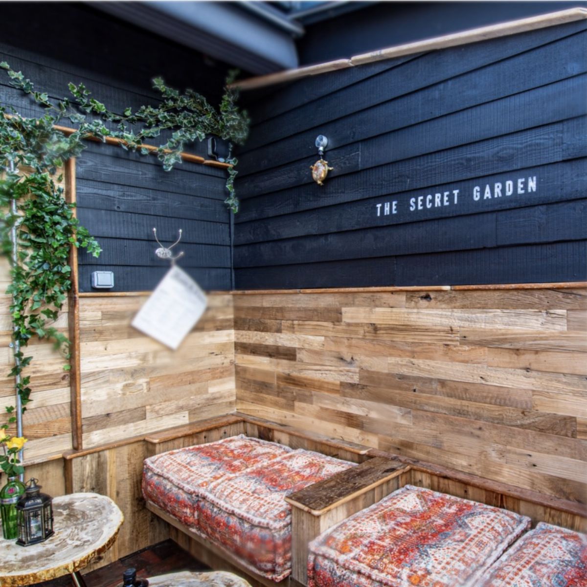 The best gin bar in Mumbles, Gin & Juice