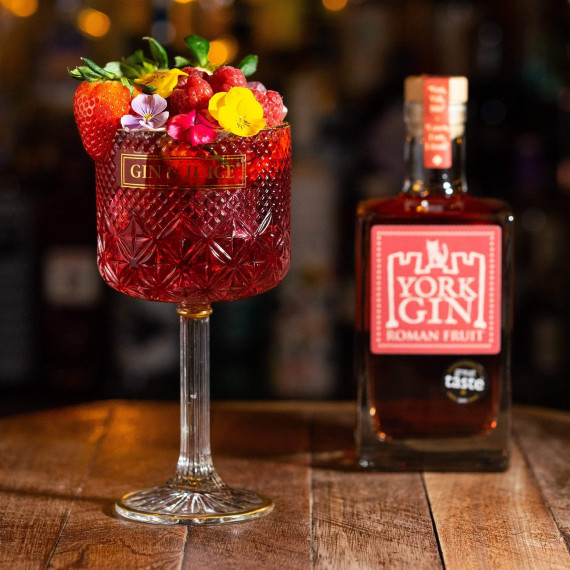 York Roman Fruit | Gin & Juice