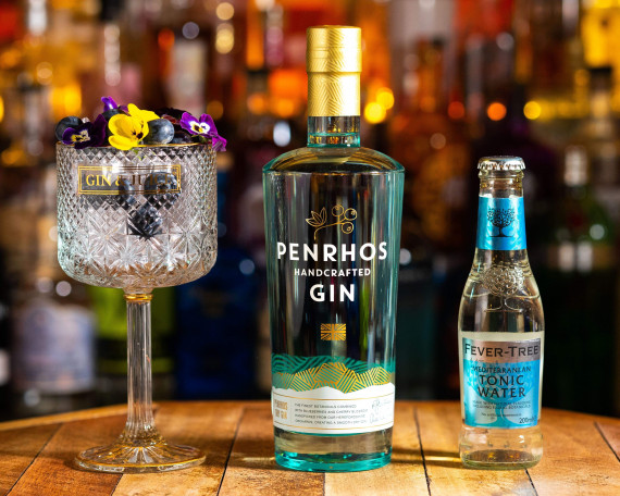 Penrhos Dry | Gin & Juice
