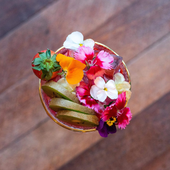 Gin Divine Strawberry & Kiwi | Gin & Juice